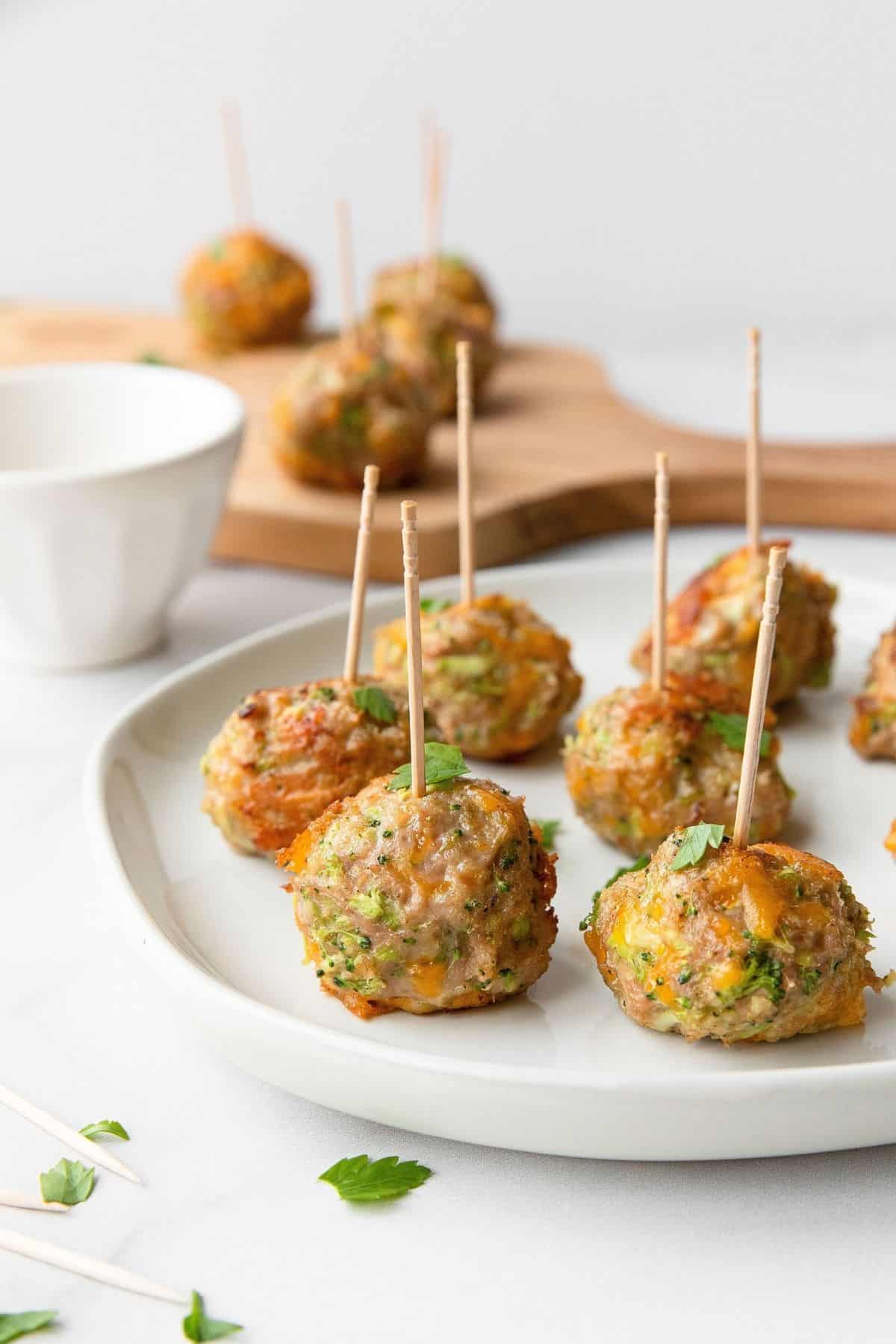 Healthy Broccoli Cheddar Turkey Meatball Poppers - Healthful Blondie