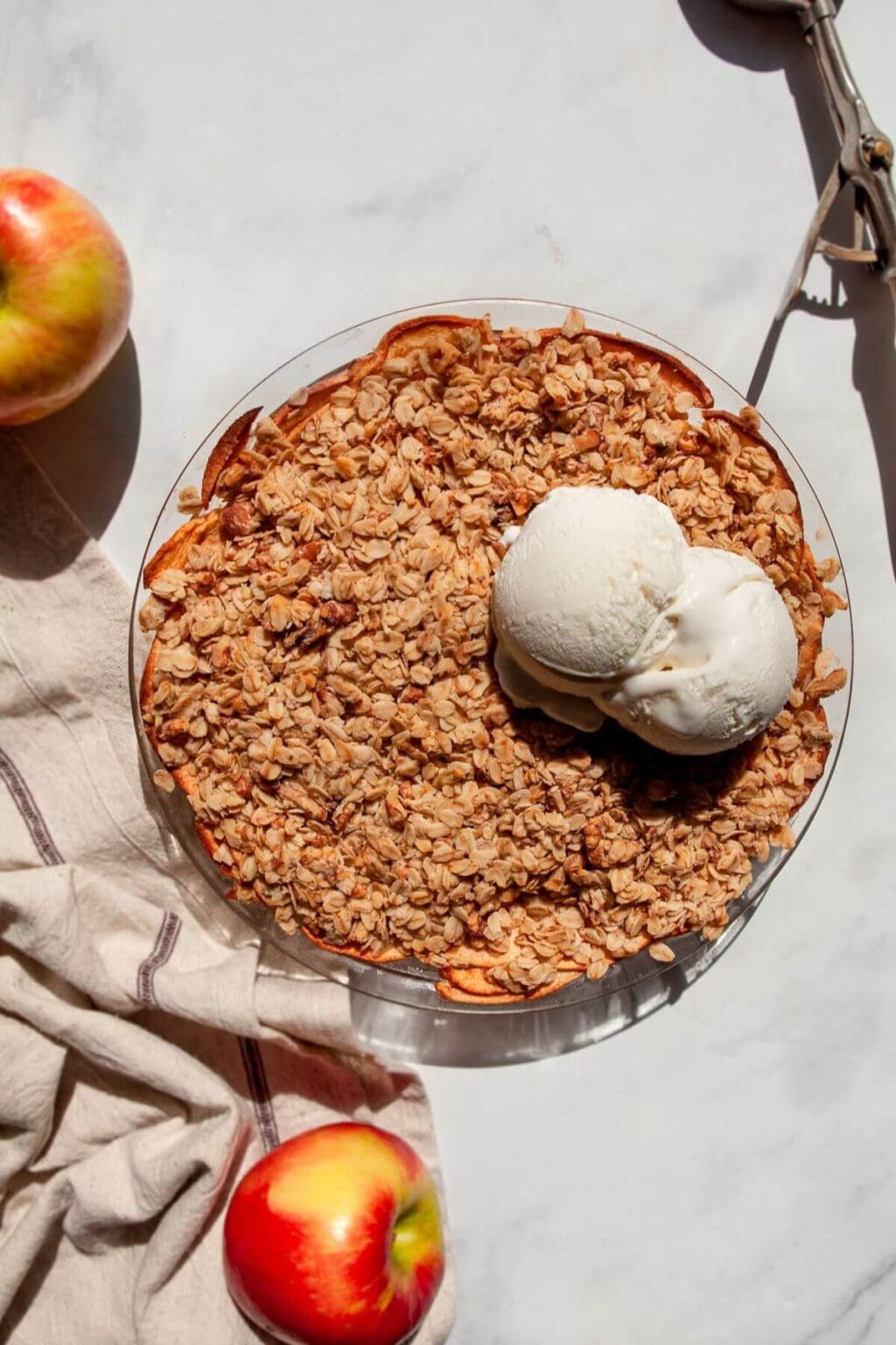Best Healthy Apple Crisp Recipe (Refined Sugar-Free!) - Healthful Blondie