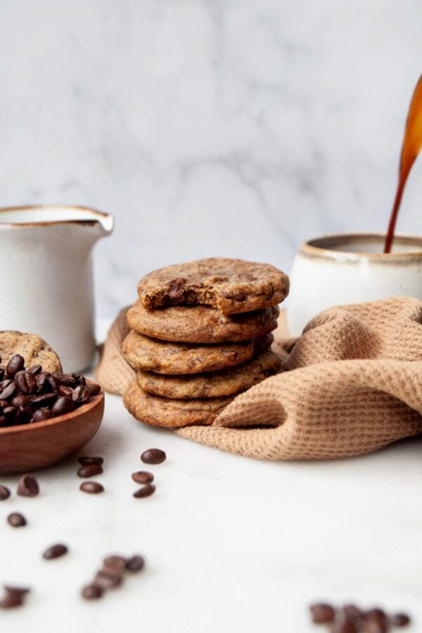 Chewy Coffee Cookies - Healthful Blondie