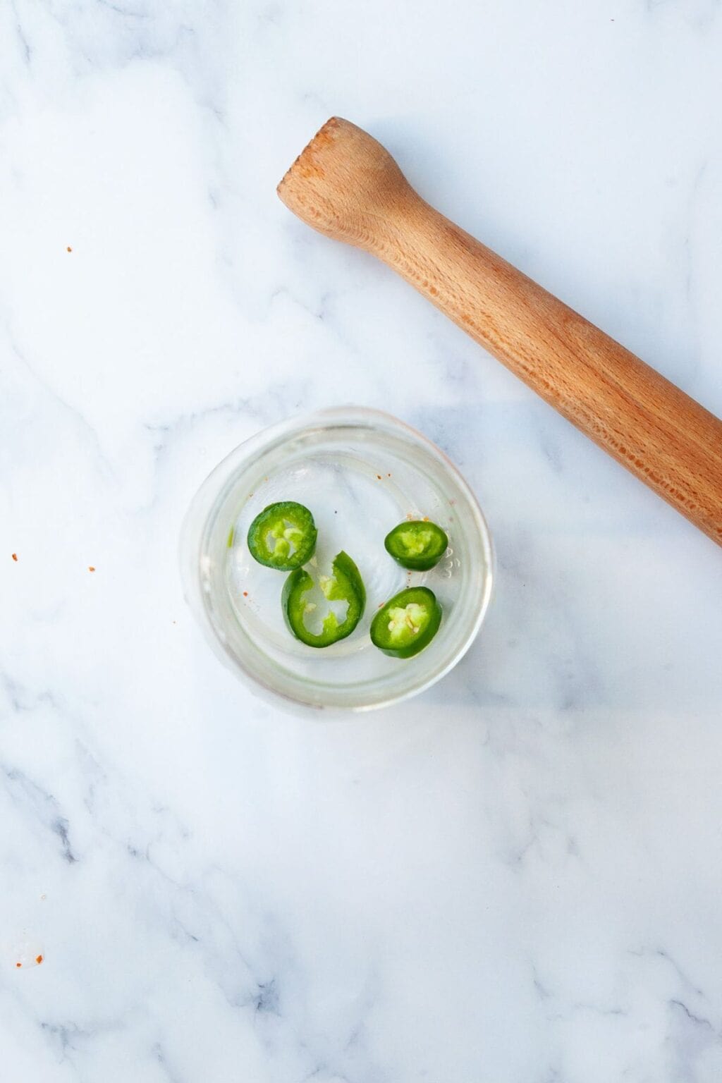 Spicy Ranch Water Recipe (With Jalapeño) - Healthful Blondie